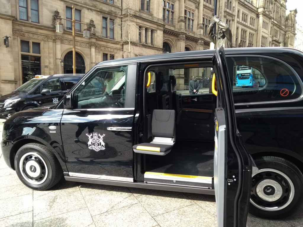 Nottingham welcomes first electric taxi outside London – My Nottingham News