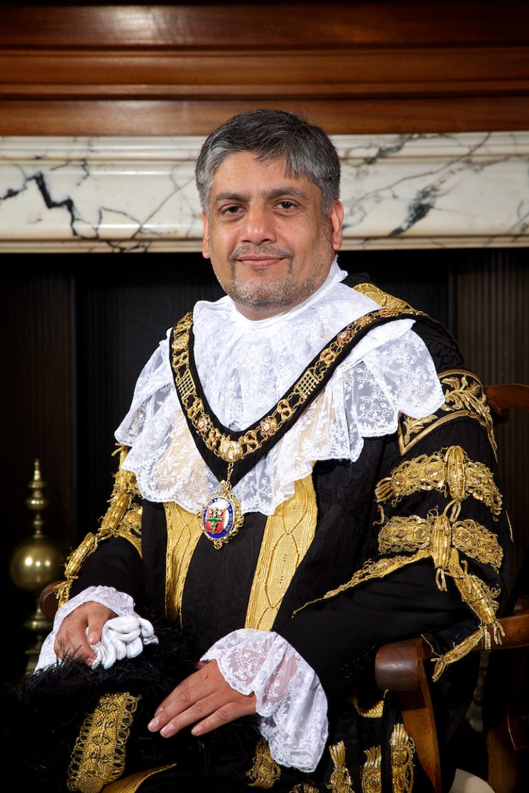 Lord Mayor, Cllr Liaqat Ali Medium file – My Nottingham News