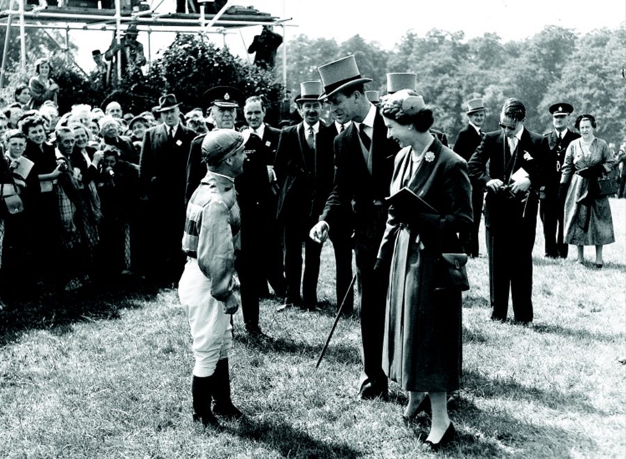 Remembering Queen Elizabeth’s visits to Nottingham – My Nottingham News