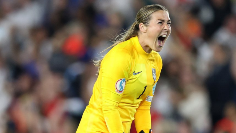 Mary Earps, Nottingham-born Lioness wins FIFA Best Goalkeeper award ...